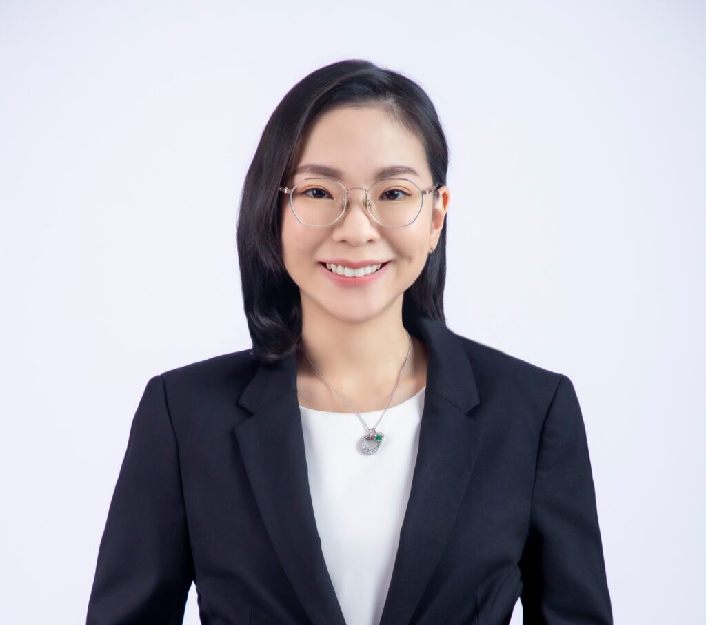 About: Dr Anna - Dr Sin Yong